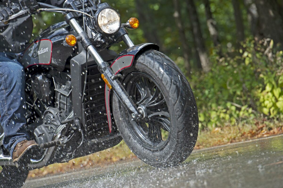 Metzeler Cruisetec: il nuovo pneumatico per custom e cruiser