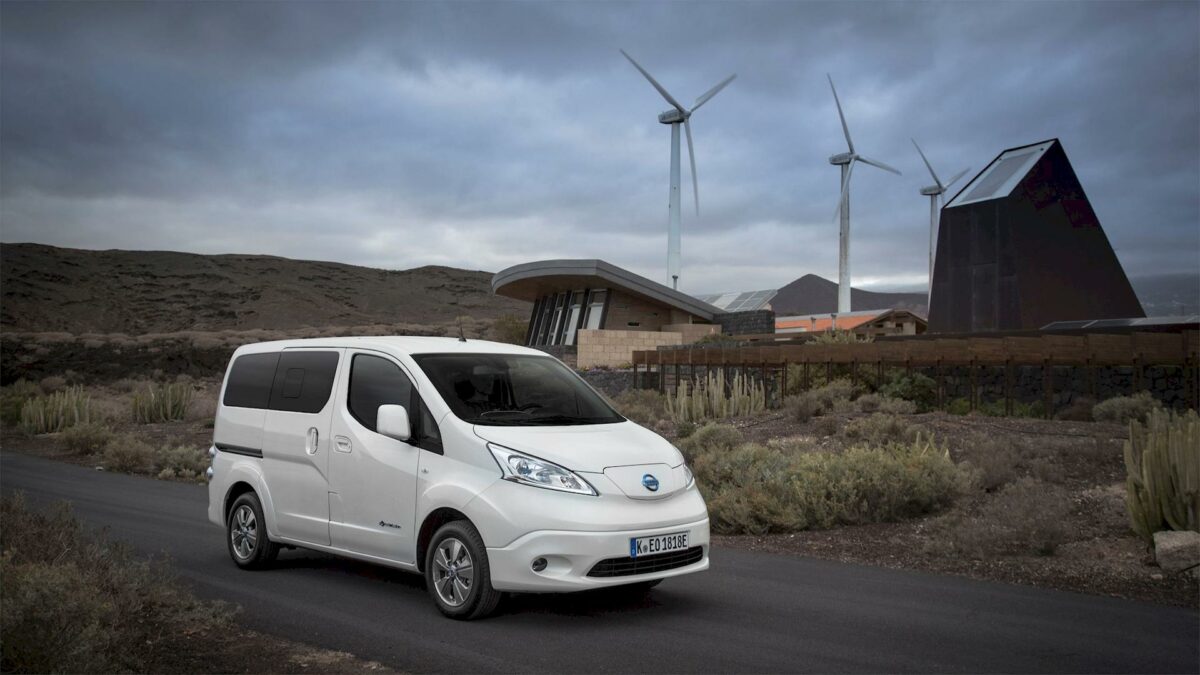 Nissan e-Van Sharing: trasporto 100% elettrico H24/7 a Roma e Firenze
