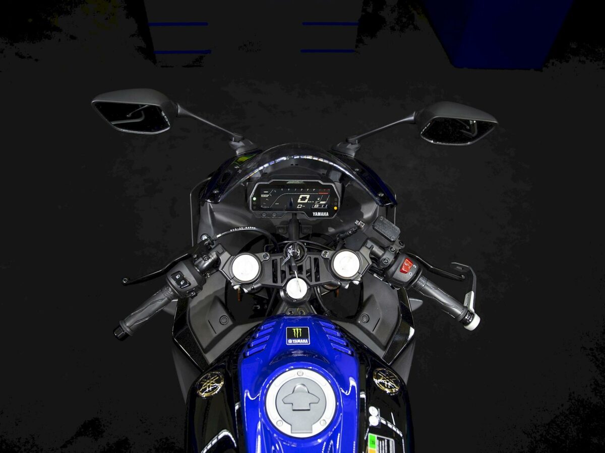 Yamaha YZF-R125 Monster Energy MotoGP Edition