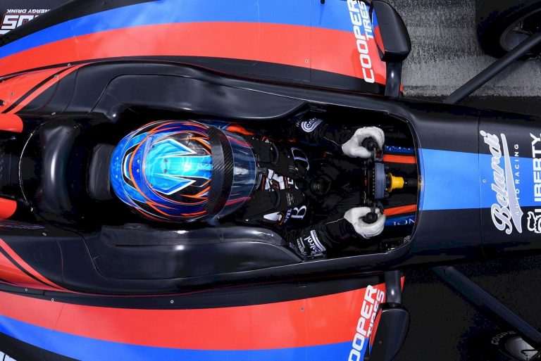 Jacey Hayden: la fidanzata di Scott Redding su Instagram