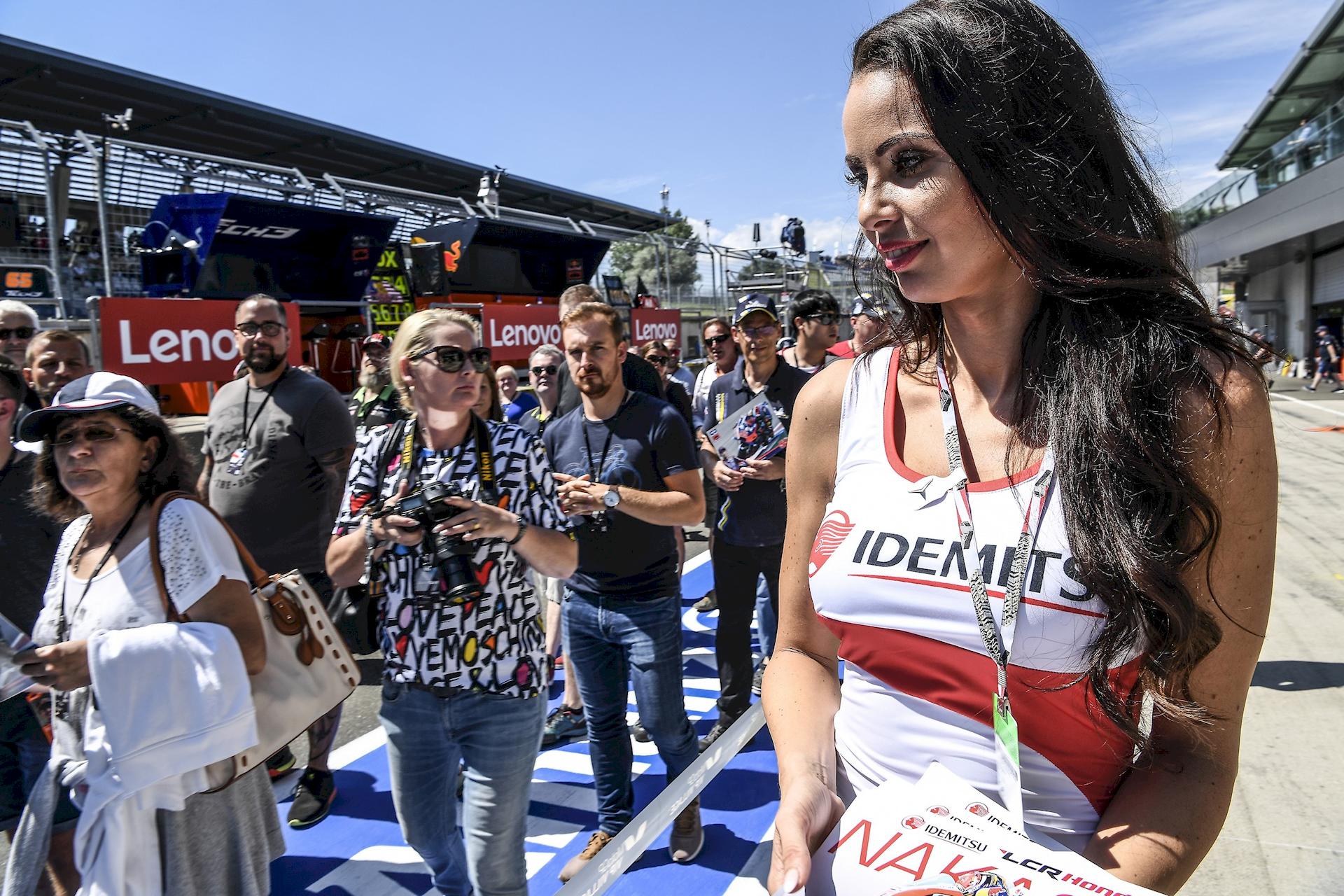 Paddock Girls MotoGP Austria 2019 | Ombrelline | Red Bull Ring Spielberg