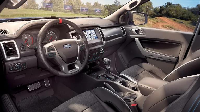 Ford Ranger Raptor: come va il super pick-up di Ford [Test Drive]