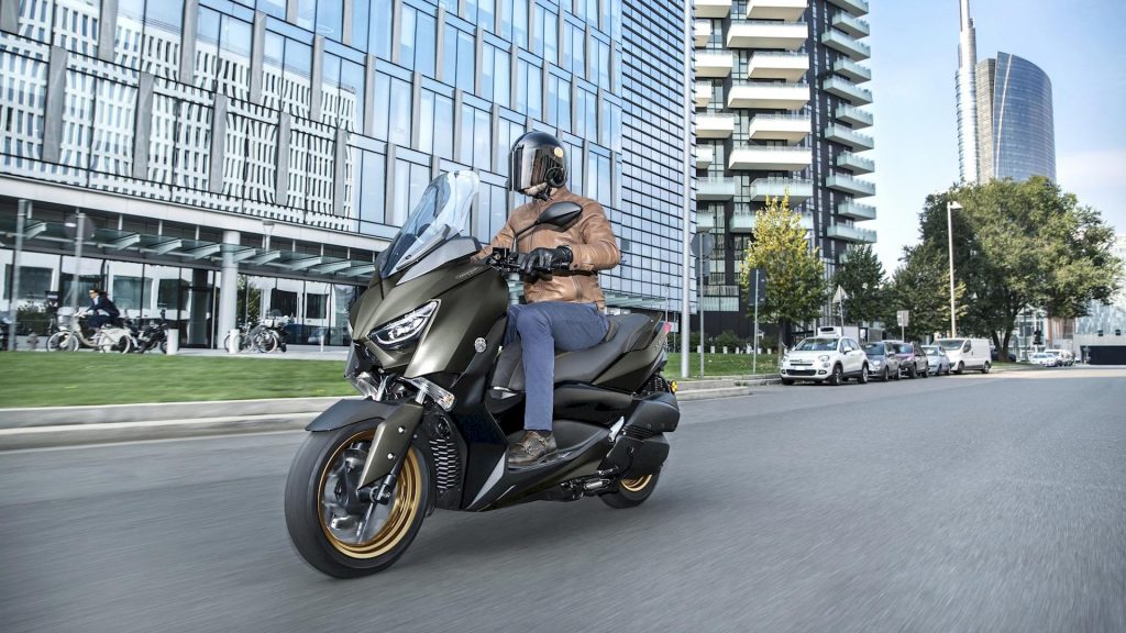 Yamaha XMAX 2020: scooter sportivo nelle cilindrate 125, 300 e 400 cc ...