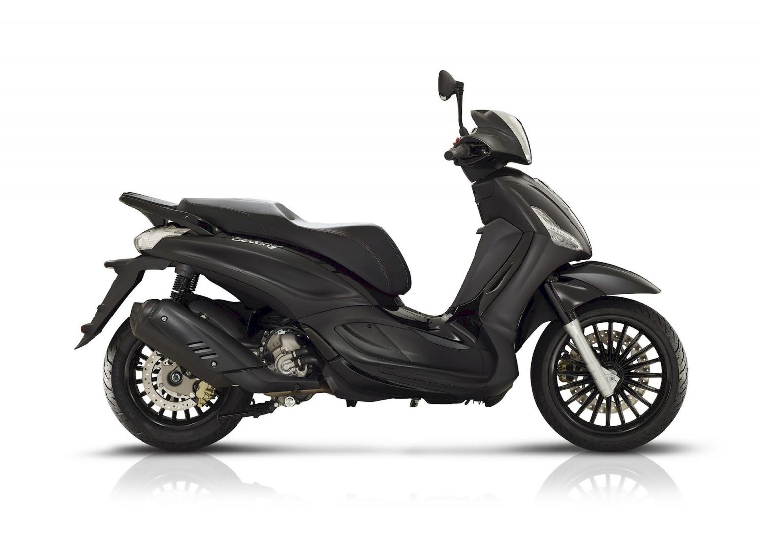 Piaggio Beverly 2020: nuova gamma nelle cilindrate 300 e 350