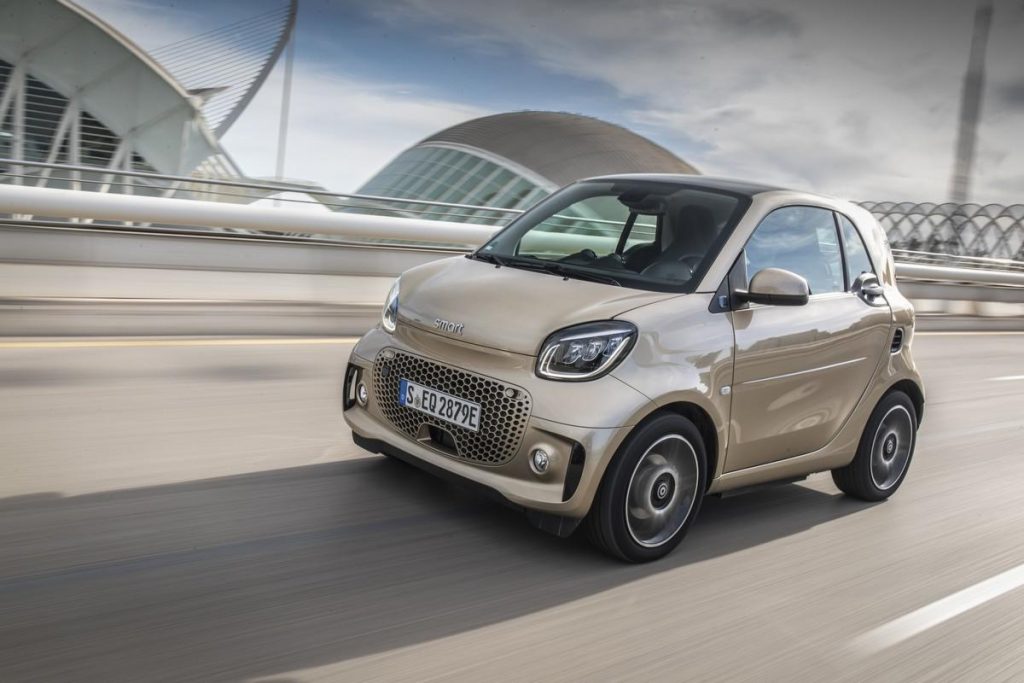 Nuova smart elettrica 2021: autonomia e prezzi delle nuove fortwo e forfour