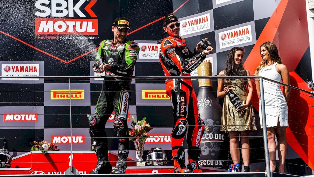 Paddock Girls SBK Australia 2020: le ombrelline di Phillip Island