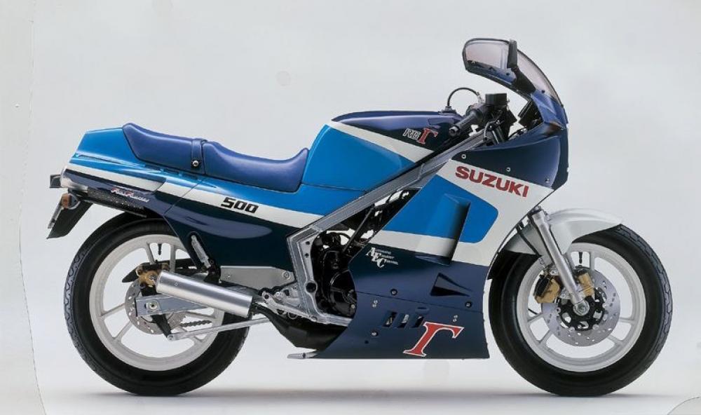 Suzuki RG 500 Gamma: la stradale 500 2T più potente della storia