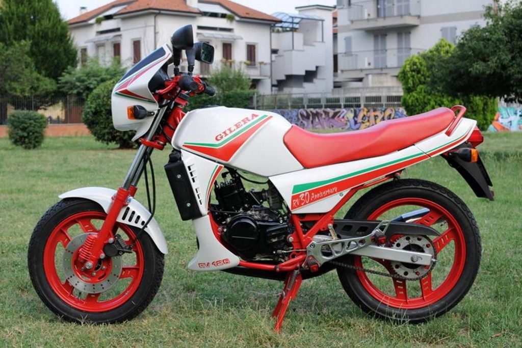 Gilera RV 125: informazioni, storia, scheda tecnica, foto