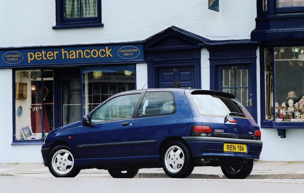 Renault Clio: tutto quello che c'è da sapere sulla francesina anni '90.