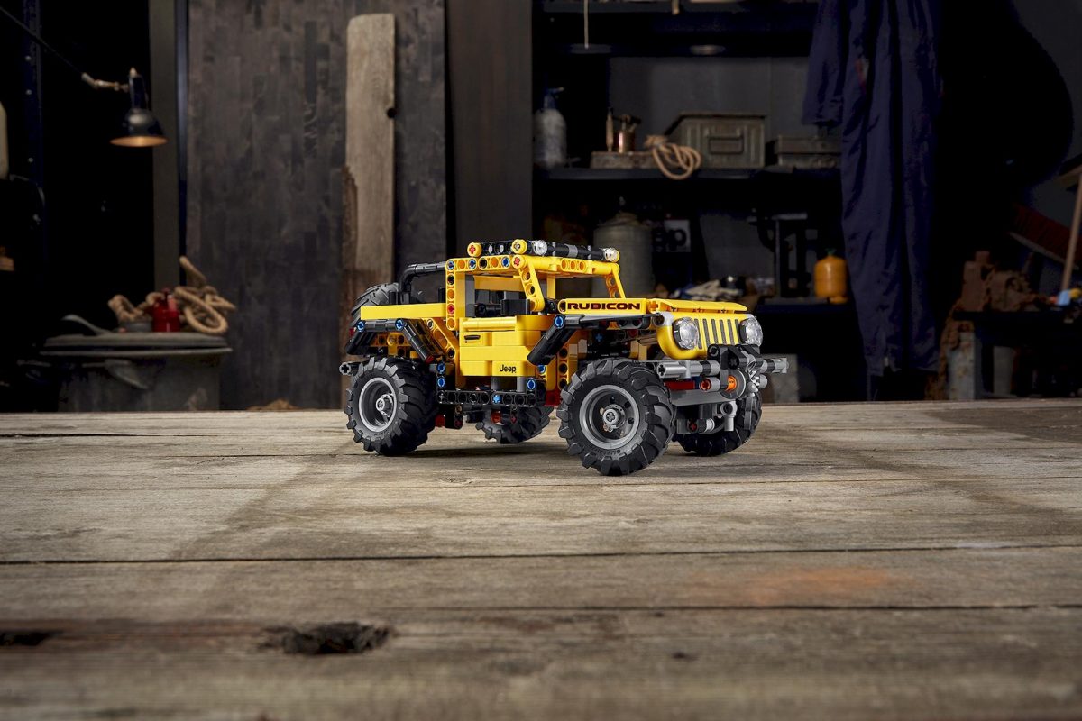 LEGO Jeep Wrangler: tanto divertimento in mini off-road