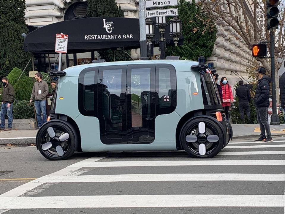 Zoox Robotaxi, il servizio Ride-Hailing autonomo di Amazon