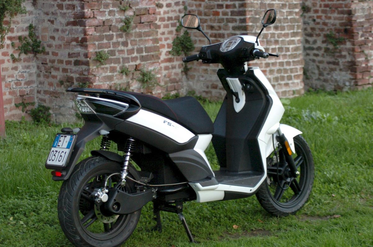 FD Motors F5 E: la recensione dello scooter elettrico pratico e divertente