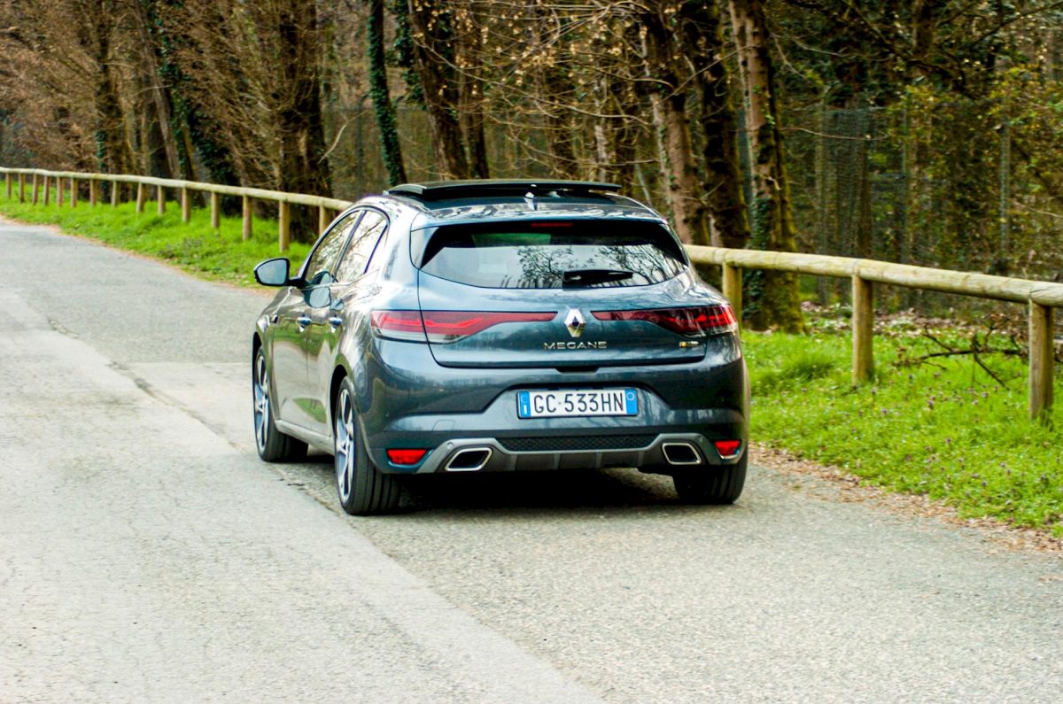 Renault Mégane RS Line: recensione e prova su strada diesel 115 CV