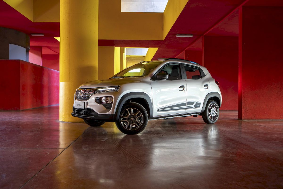 Recensione e prova su strada della nuova Dacia Spring