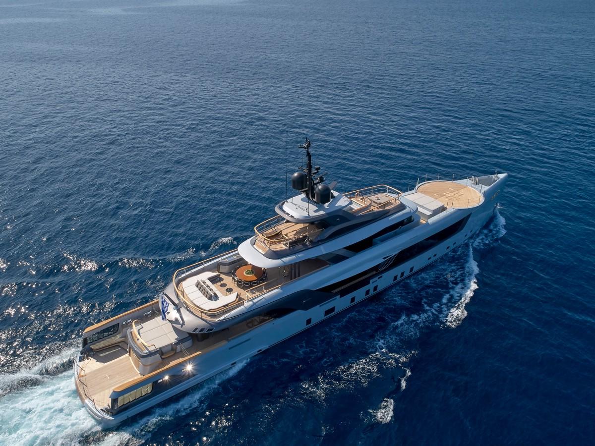 Admiral Geco yacht: l'esclusivo megayacht charter di 55 metri