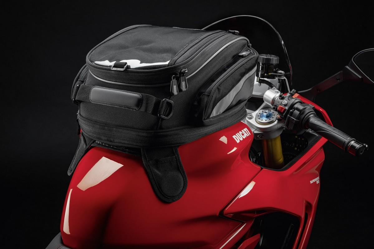 Viaggio accessori moto Ducati: borse e valigie Ducati Performance