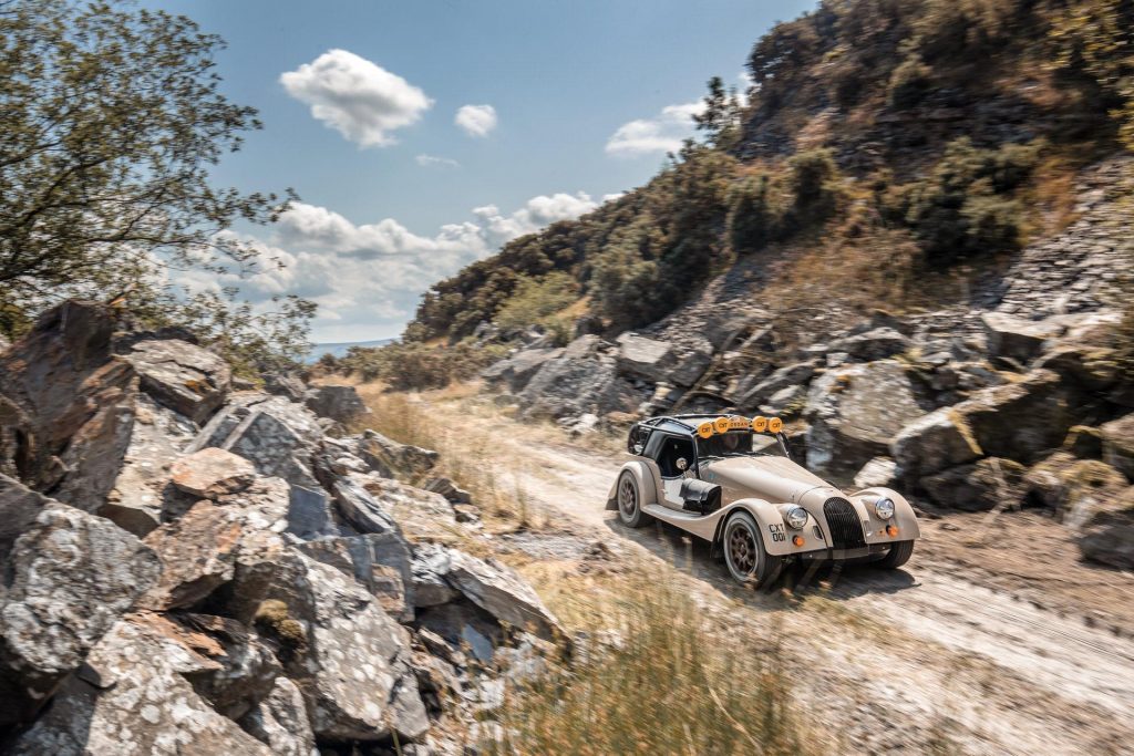 Morgan Plus Four CXT: caratteristiche, prestazioni e prezzo