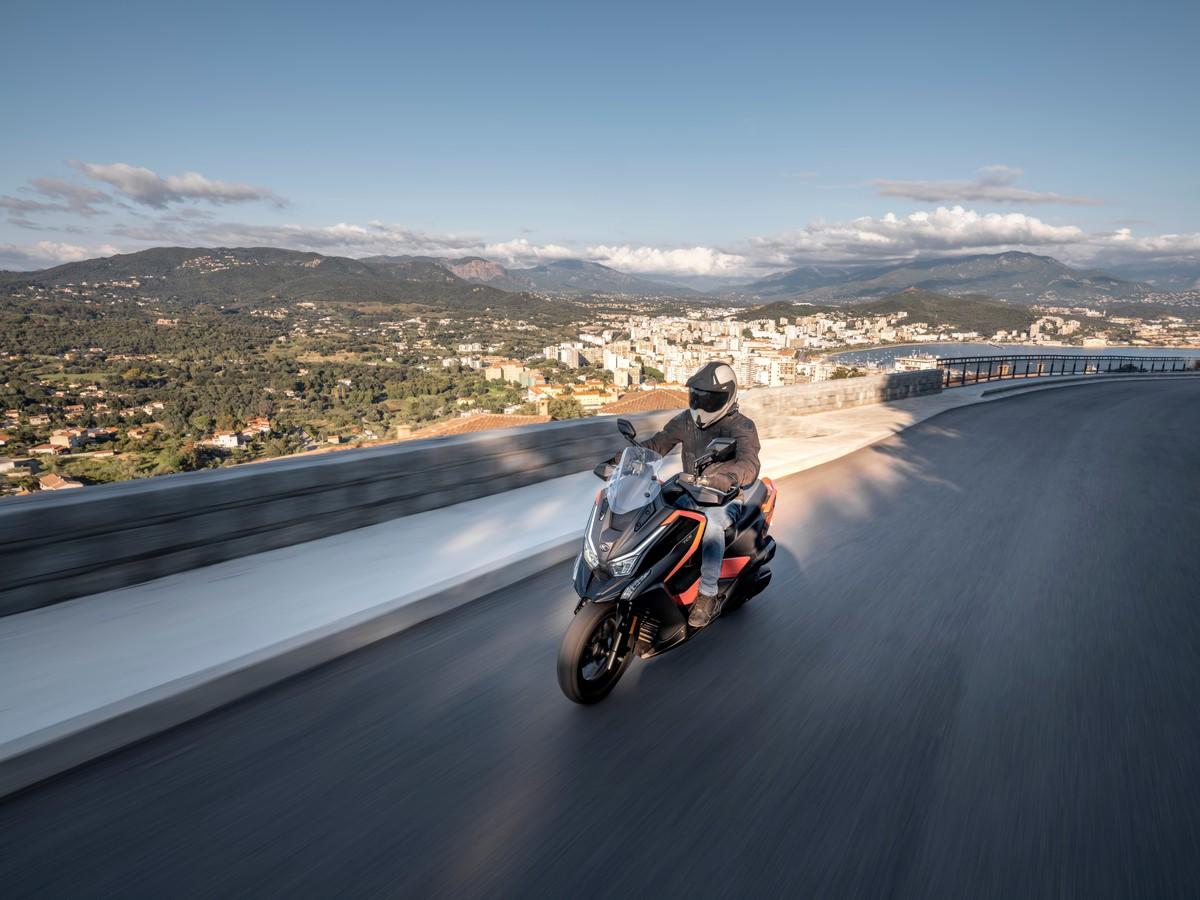 Kymco DTX360: motore, prezzo e le caratteristiche