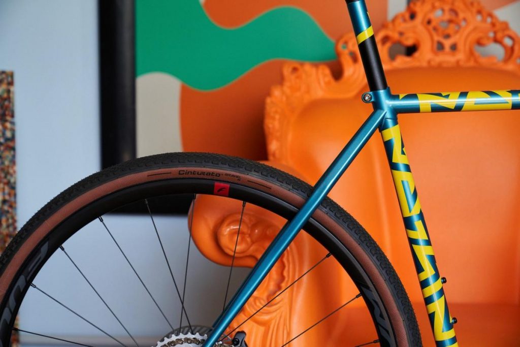 Cinelli Nemo Gravel Alessandro Mendini: la bici d'artista in edizione ...