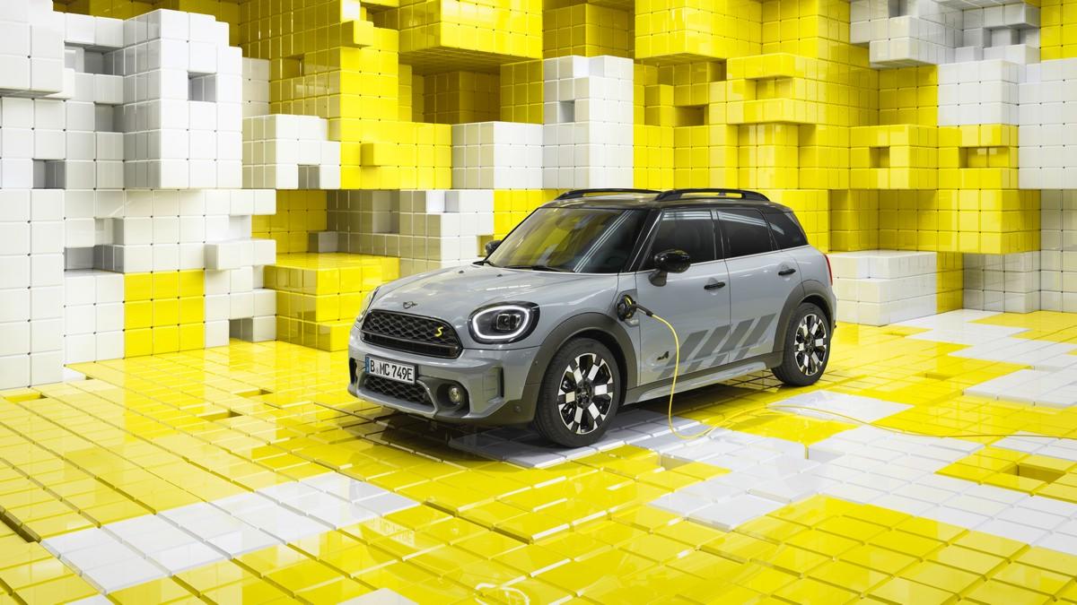 Mini Special Edition 2022: motori, allestimenti e caratteristiche