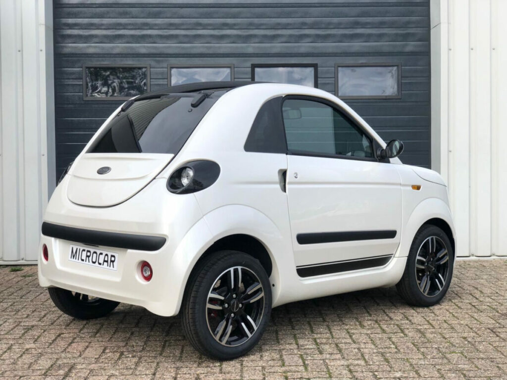 Microcar senza patente B: tutto quello che devi sapere - Quotidiano Motori