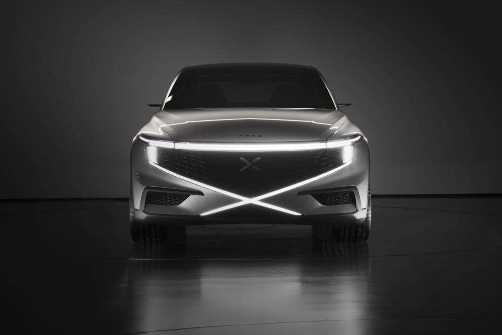 HUV è il SUV a idrogeno con capsule rimovibili di NAMX e Pininfarina