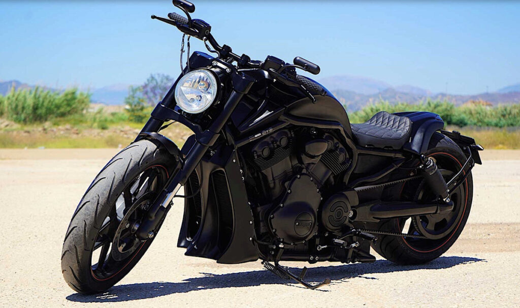Harley-Davidson V-ROD Black Widow, più nera di così non si può
