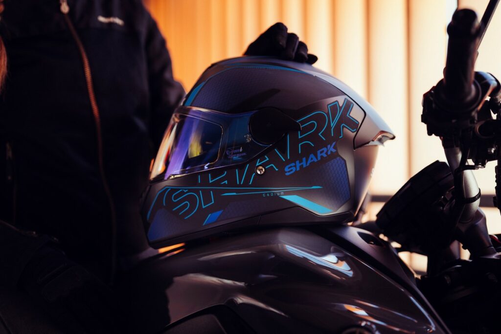 Shark D-SKWAL 2 2023: nuove grafiche per il casco integrale