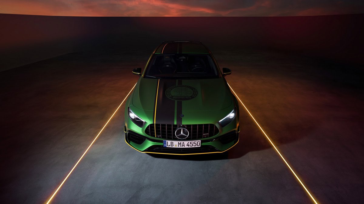 Mercedes AMG A 45 S 4MATIC+ green hell magno