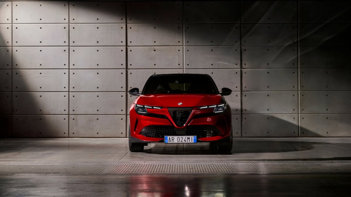 Alfa Romeo Milano: prezzi, design e prestazioni
