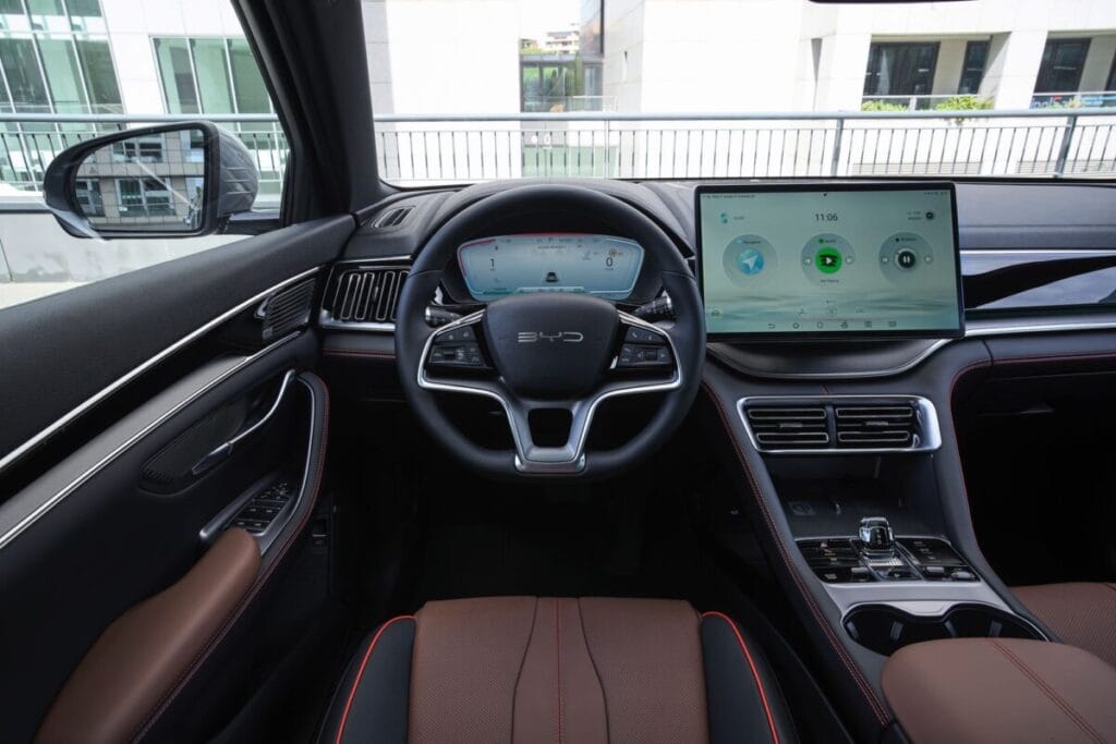 BYD SEAL U DM-i: la prova su strada del SUV plug-in hybrid - Quotidiano ...