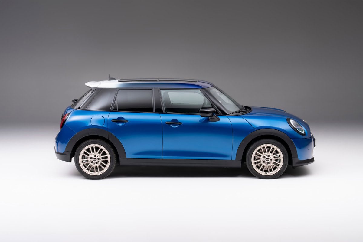 Nuova Mini Cooper 5 porte: motore e caratteristiche