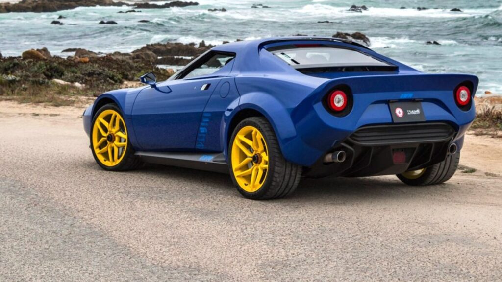 Jeremy Clarkson ha provato in pista la nuova Lancia Stratos